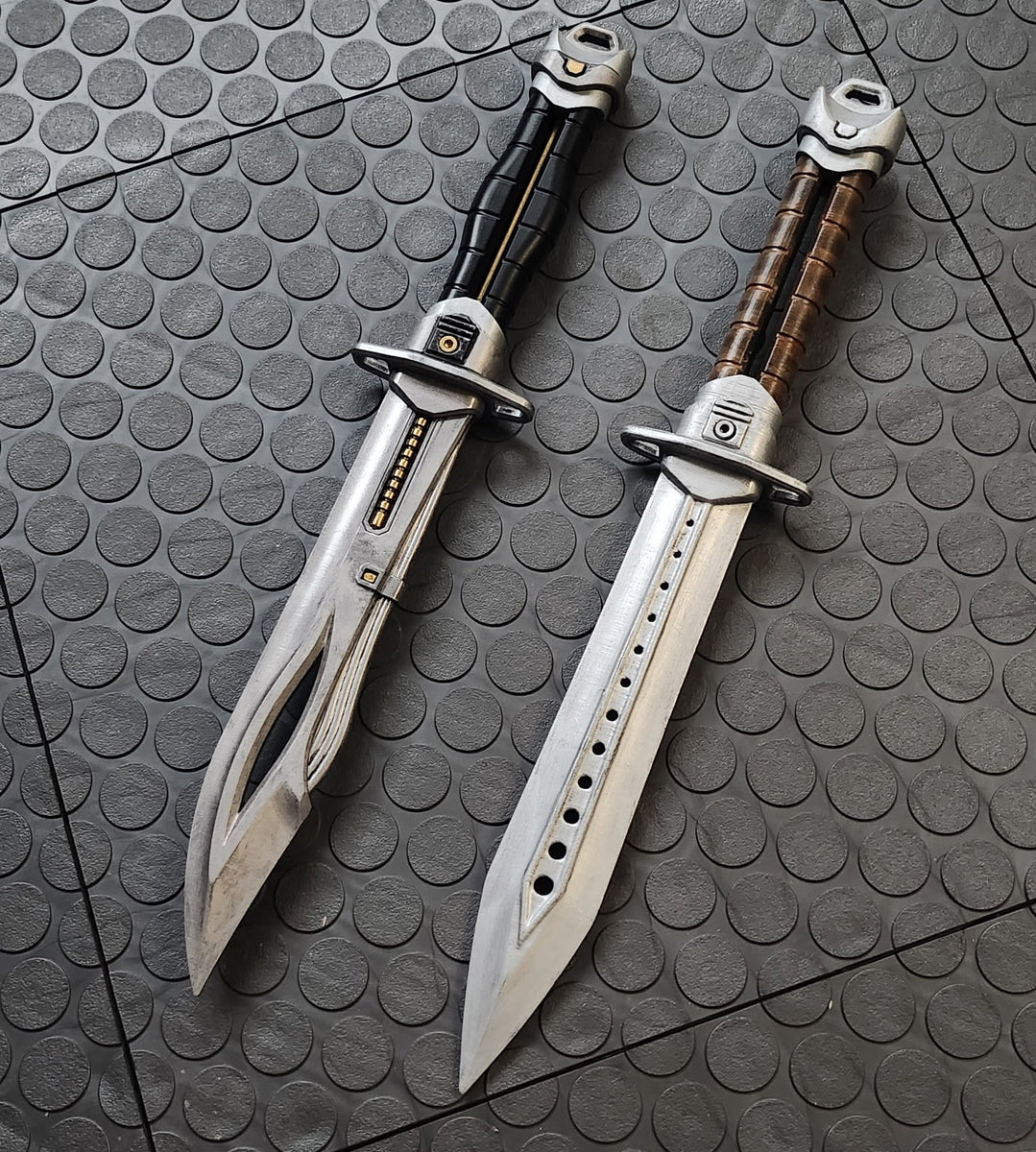 Custom Mando Bounty Hunter Knife KIT - RESIN – TraywickDesigns